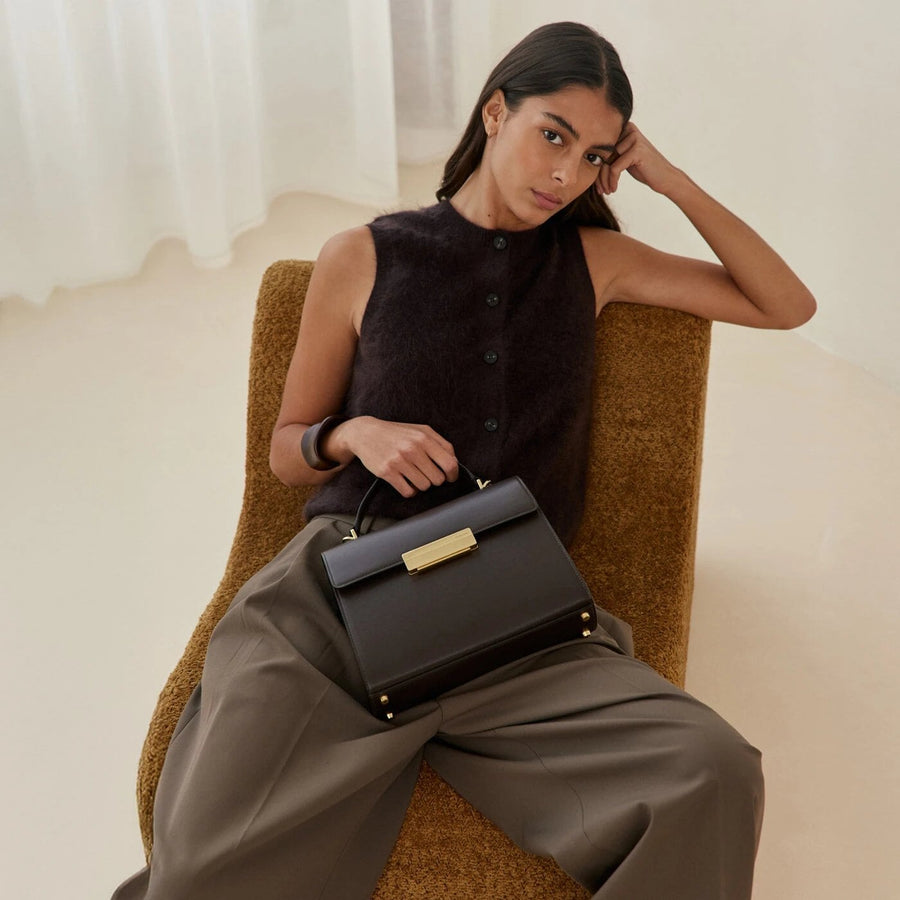 Capucine Gold Edition - Chocolate Box Leather – Ateliers Auguste
